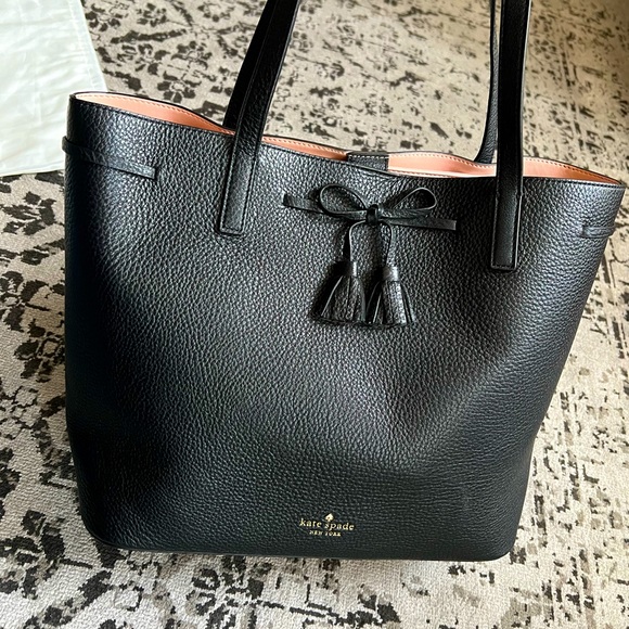 kate spade | Bags | Kate Spade Hayes Street Tote Black Nwot | Poshmark